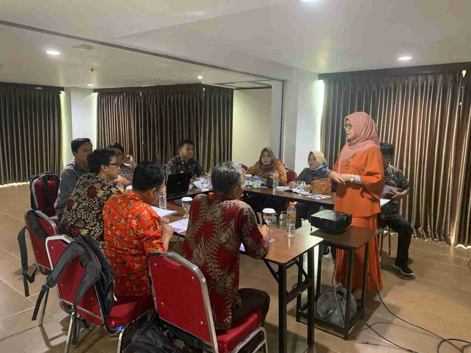 Bimtek Training Pengelolaan Sampah Terpadu : Panduan Terbaru 2025/2026 - Pusat Edukasi Indonesia